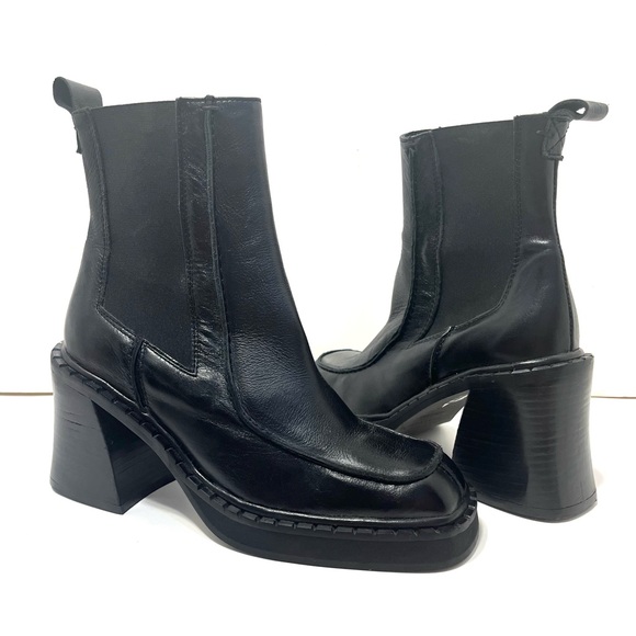 Topshop | Shoes | New Topshop Leather Black Pull On Chelsea Flared Heel ...
